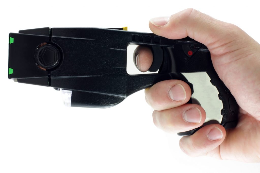 Why You Should Always Carry a Taser with You - ArticleCity.com