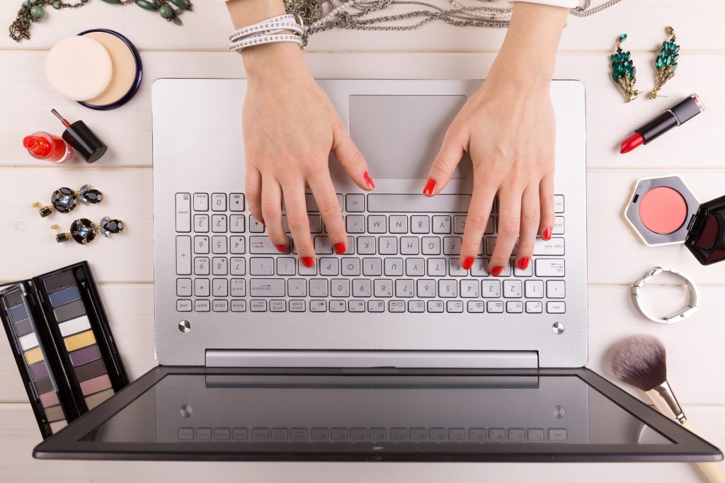 10 Tips For Writing About Make Up and Skincare