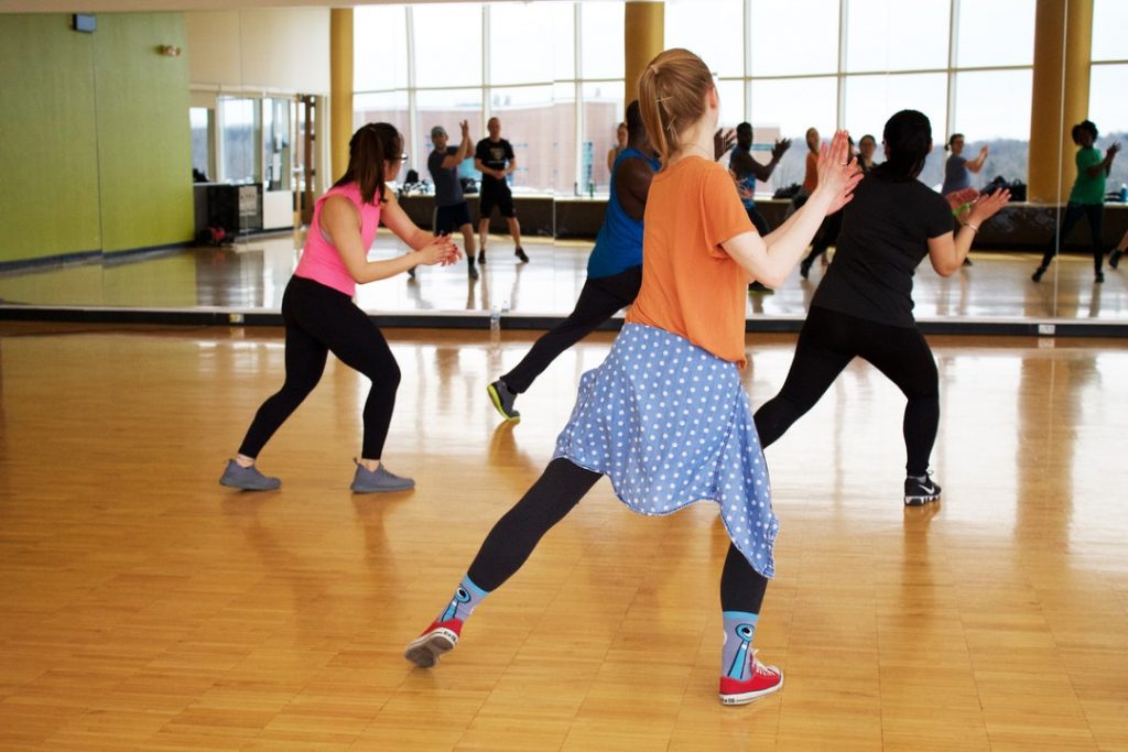 3 Fun Ideas for How to Open a Dance Studio that Twirls Past the ...