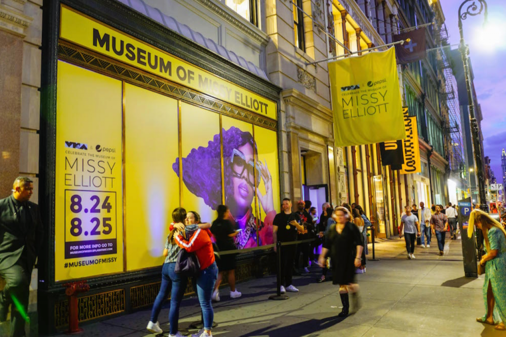 Masterpiece on Broadway at 632 Broadway - ArticleCity.com
