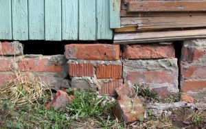 7 House Settling Signs That May Indicate Problems With Your Foundation ...