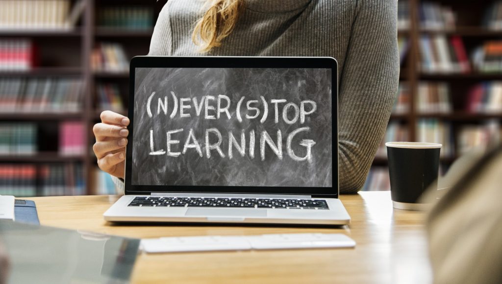 Top 6 Most Important Benefits Of eLearning For Students - ArticleCity.com