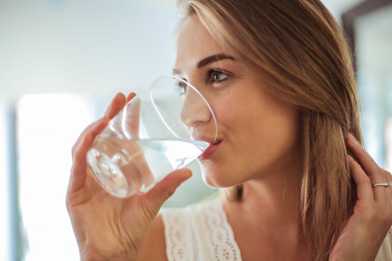 Drinking Enough Water: This Is How Much You Need Each Day - ArticleCity.com